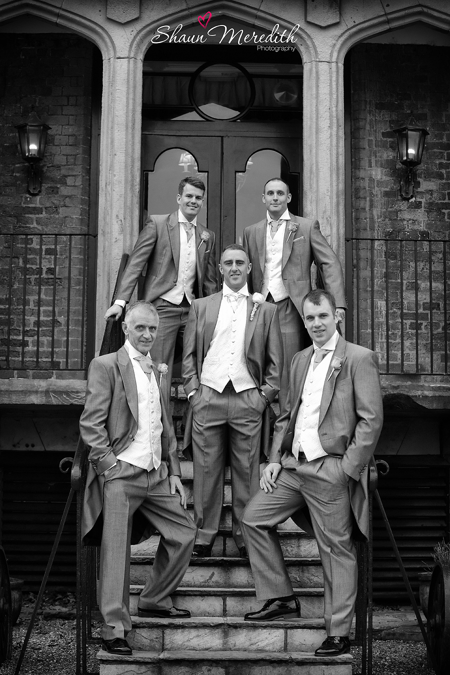 Nikki & Chris Rowton castle - Lesley Meredith Wedding Photography