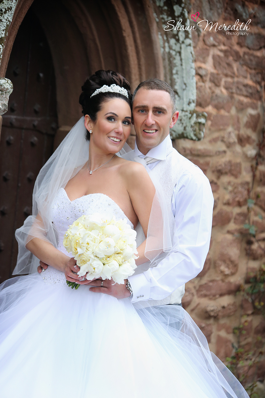 Nikki & Chris Rowton castle - Lesley Meredith Wedding Photography