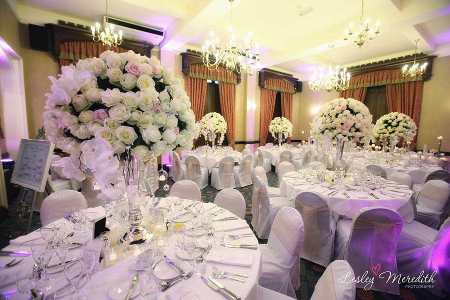 Nikki & Chris Rowton castle - Lesley Meredith Wedding Photography