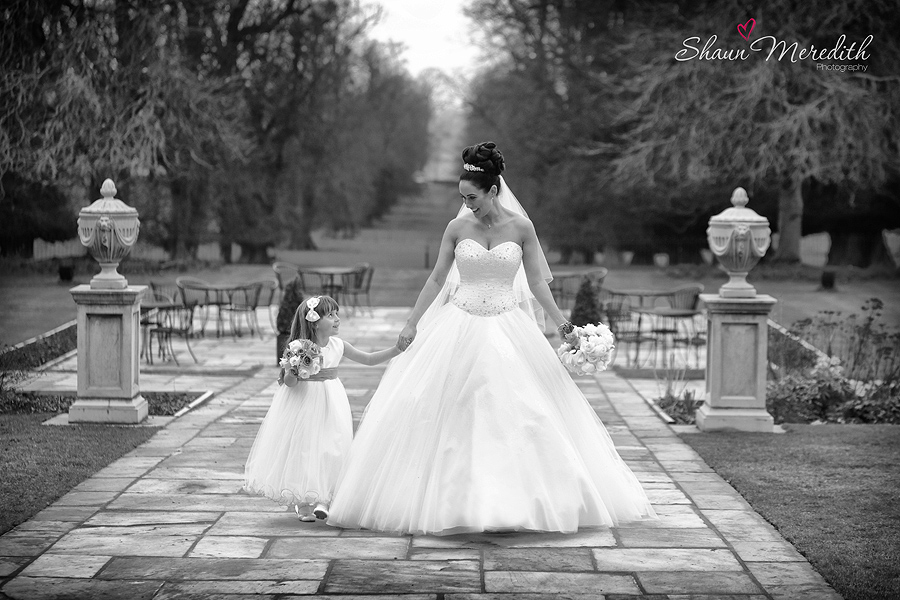 Nikki & Chris Rowton castle - Lesley Meredith Wedding Photography